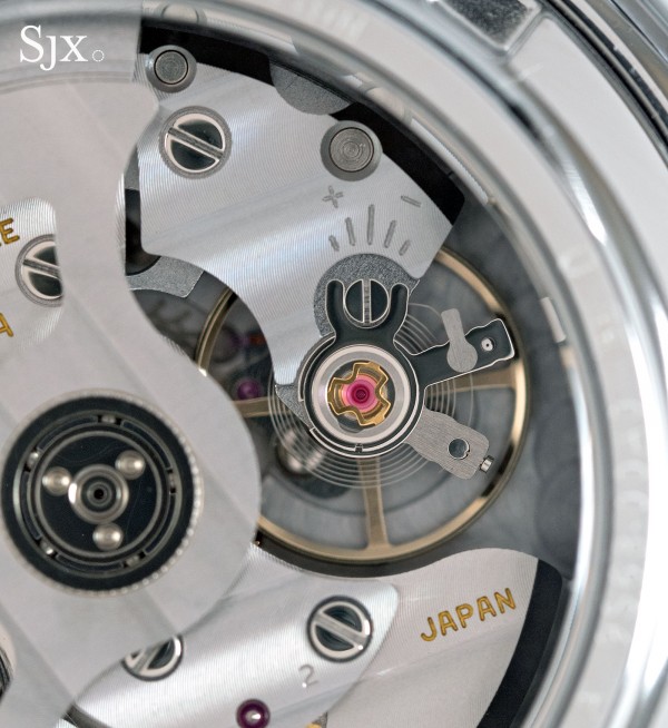 Hands-On with the Grand Seiko SBGR305, a Modern Take on the First GS of ...