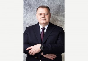 Interview: Guy Semon of TAG Heuer on Carbon Oscillators | SJX Watches