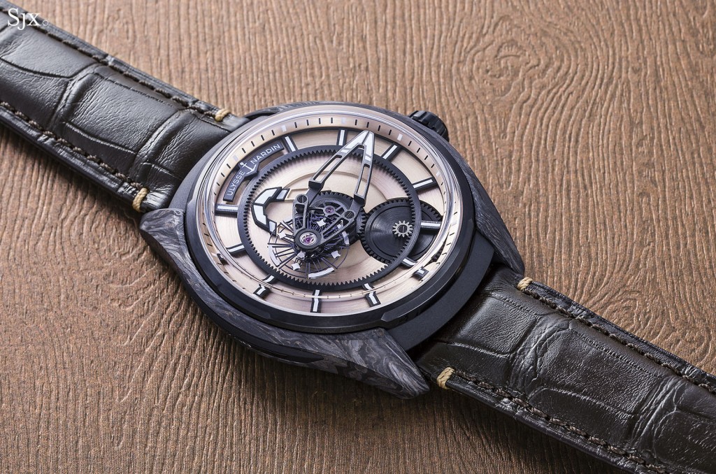 Hands-On: Ulysse Nardin Freak X Carbonium Gold “The Hour Glass” | SJX ...