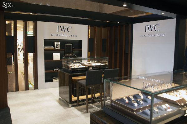 Highlights: ‘Inside IWC History’ Exhibition in Singapore | SJX Watches
