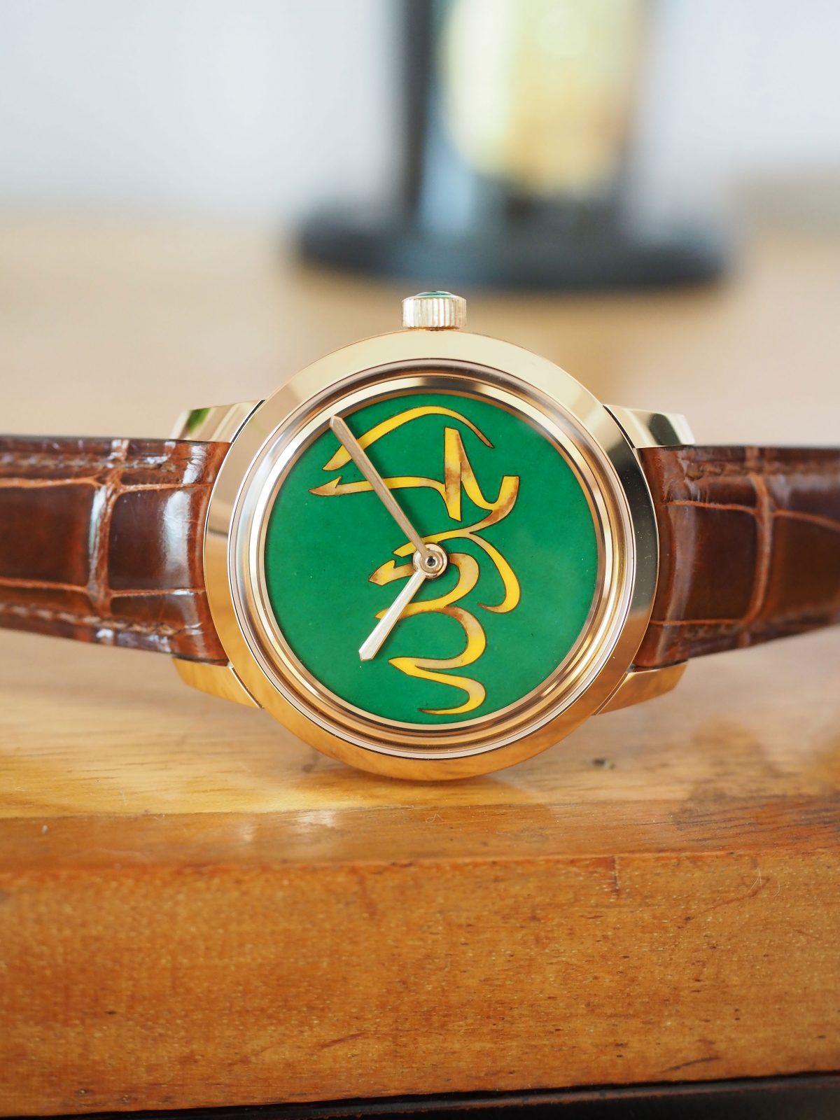 Raul Pages Introduces the Arabic Calligraphy Cloisonné Enamel | SJX Watches