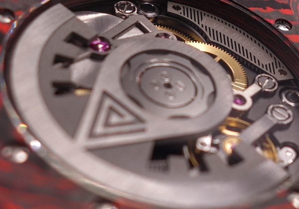 Vault Introduces the V2 in Red Carbon-Ceramic Composite | SJX Watches