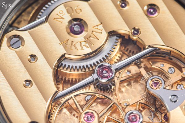 Up Close: Akrivia AK-06 | SJX Watches