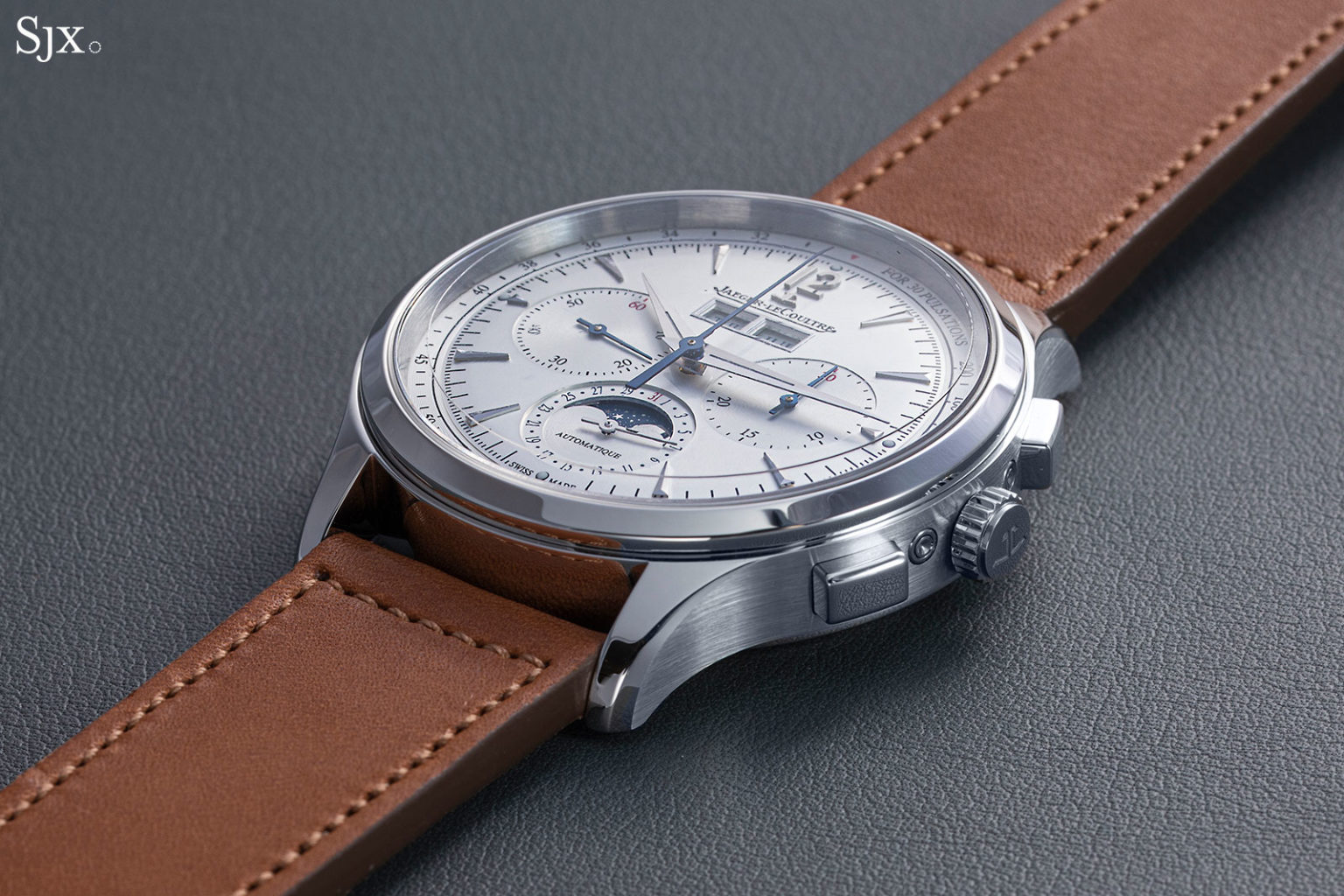 Up Close: Jaeger-LeCoultre Master Control Chronograph Calendar | SJX ...