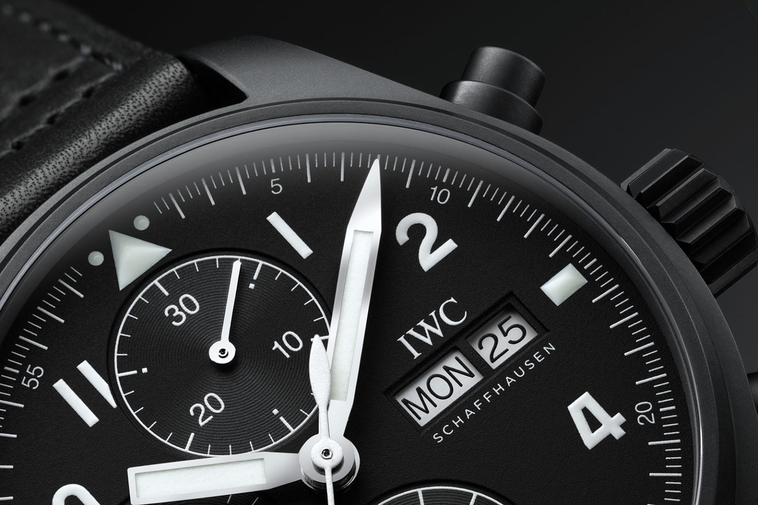 IWC Revives the Fliegerchronograph Ceramic 3705 | SJX Watches