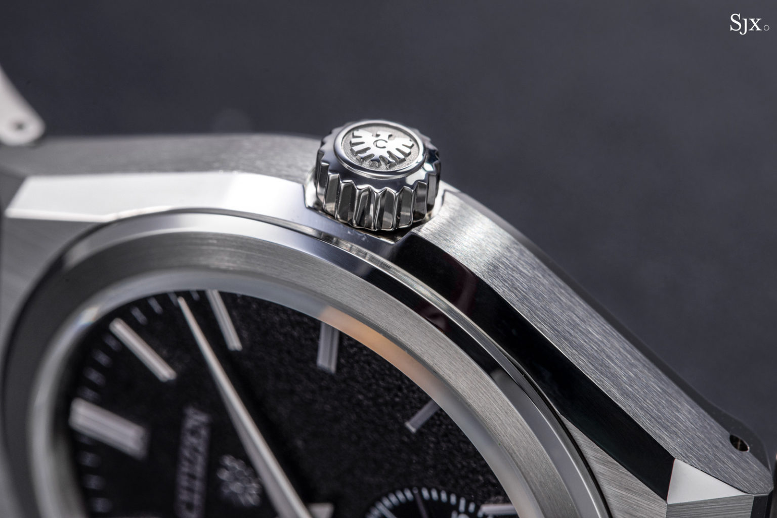 Up Close: The Citizen Calibre 0200 | SJX Watches
