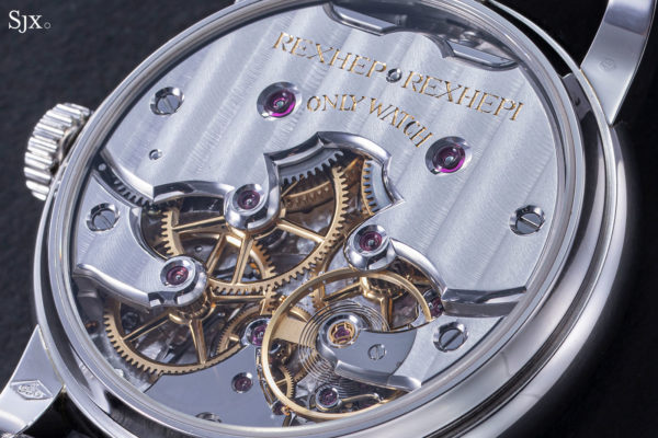 Up Close: Akrivia Rexhep Rexhepi Chronomètre Contemporain II “Only ...