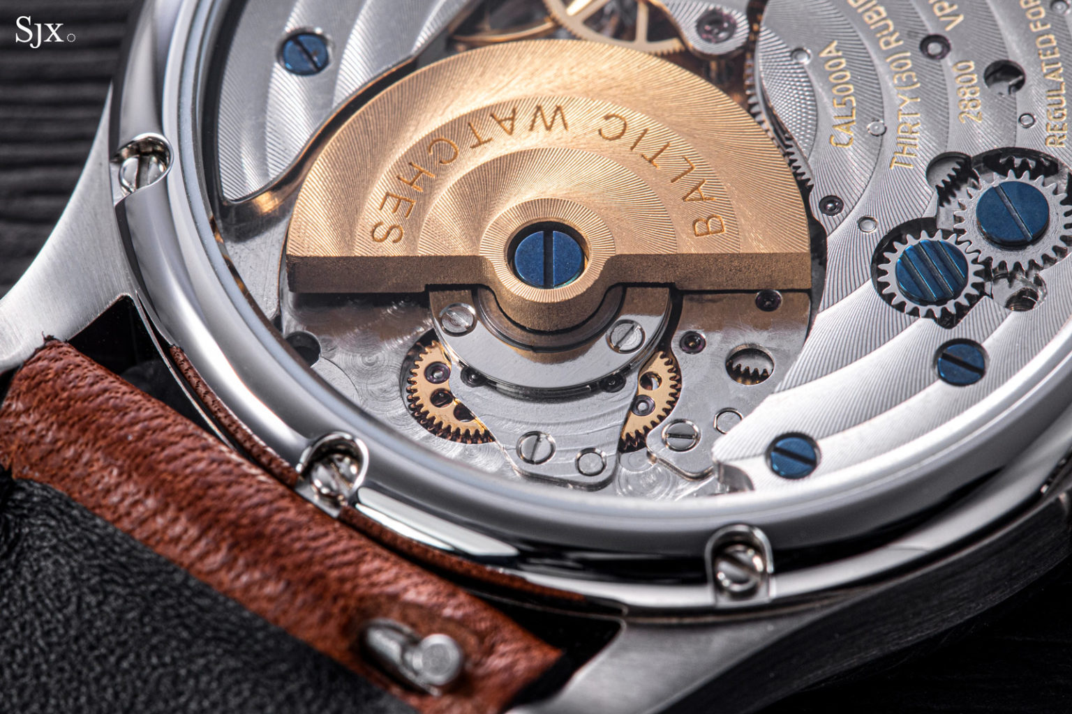 Up Close: Baltic Micro-Rotor MR01 | SJX Watches