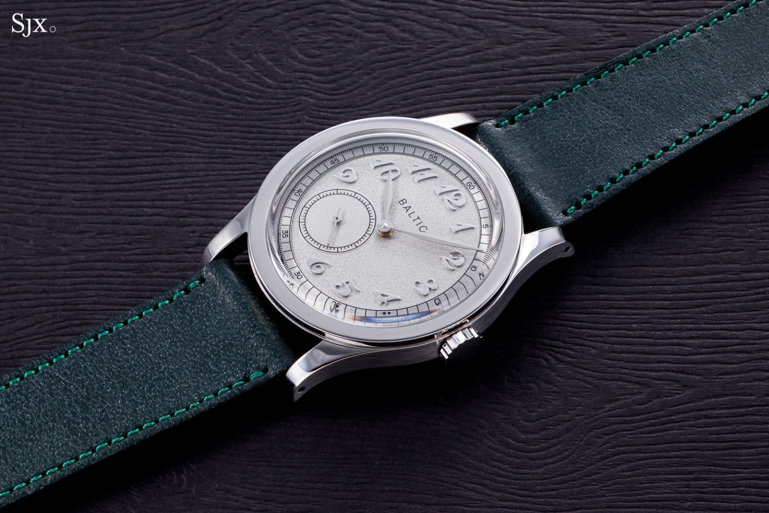 Up Close: Baltic Micro-Rotor MR01 | SJX Watches