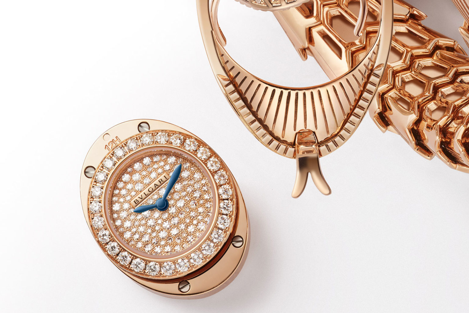 Bulgari Debuts the Smallest Movement of 21st Century | SJX Watches
