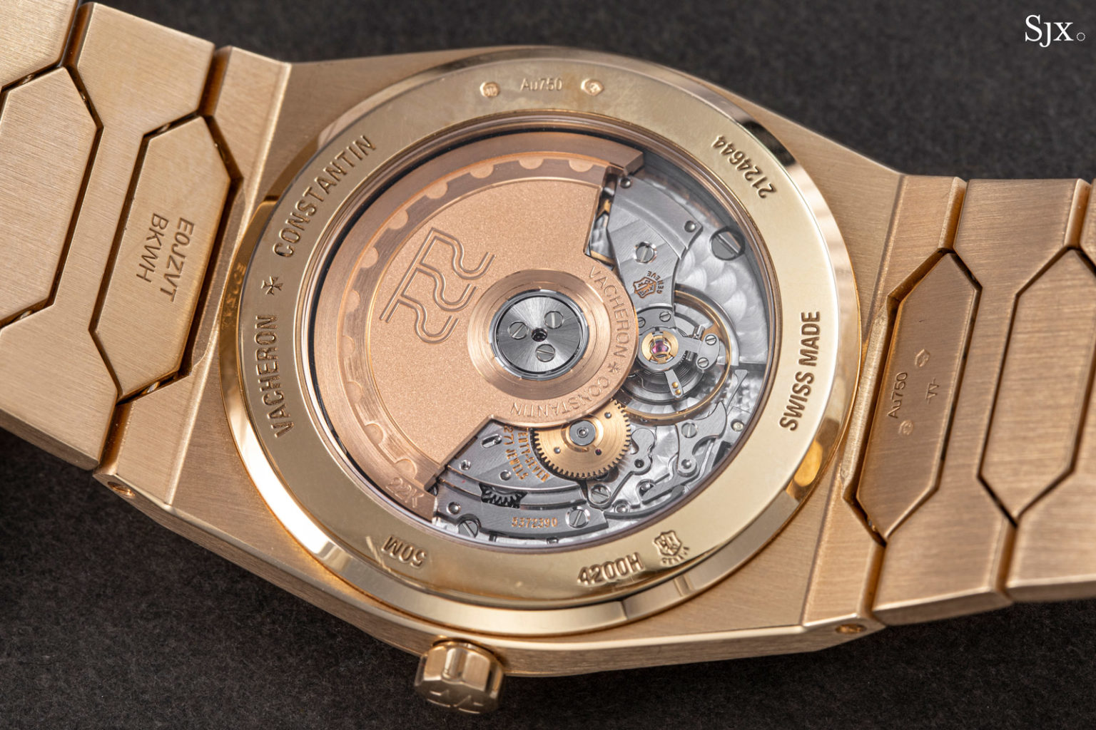 Up Close: Vacheron Constantin Historiques 222 | SJX Watches