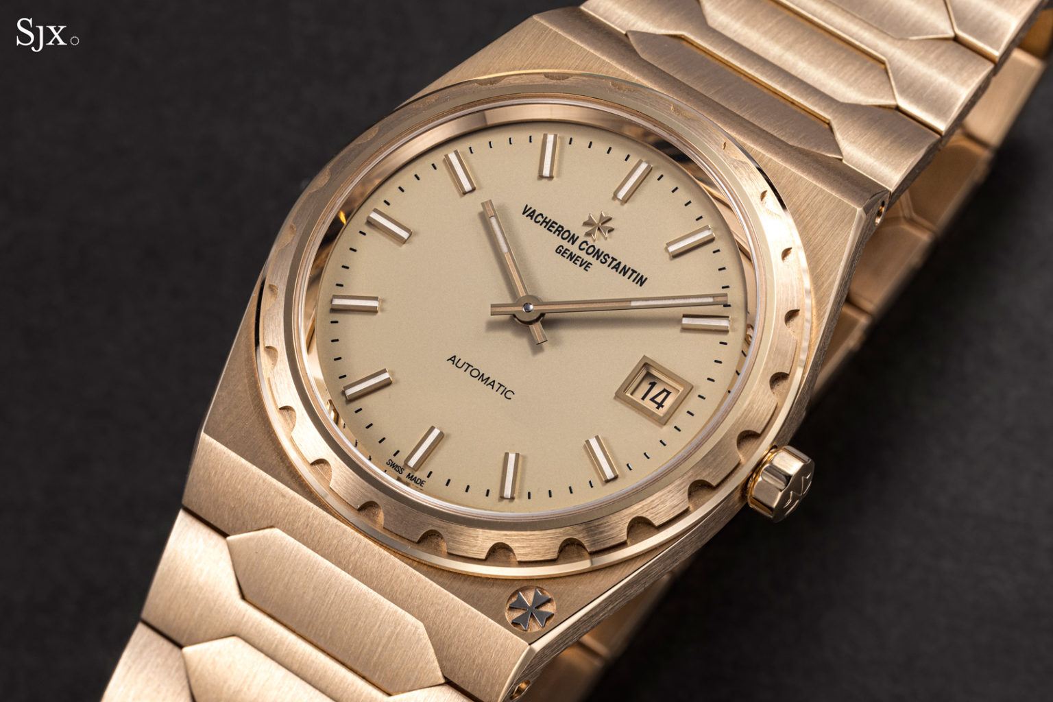 Up Close: Vacheron Constantin Historiques 222 | SJX Watches