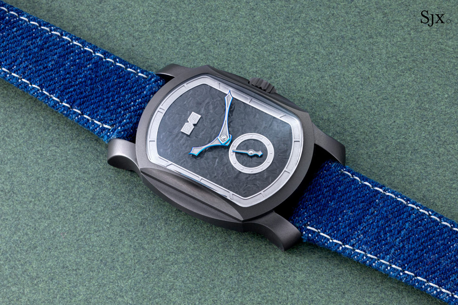 Up Close: Hot-Hammered Haute Horlogerie – Bexei Dignitas Pure “Project ...