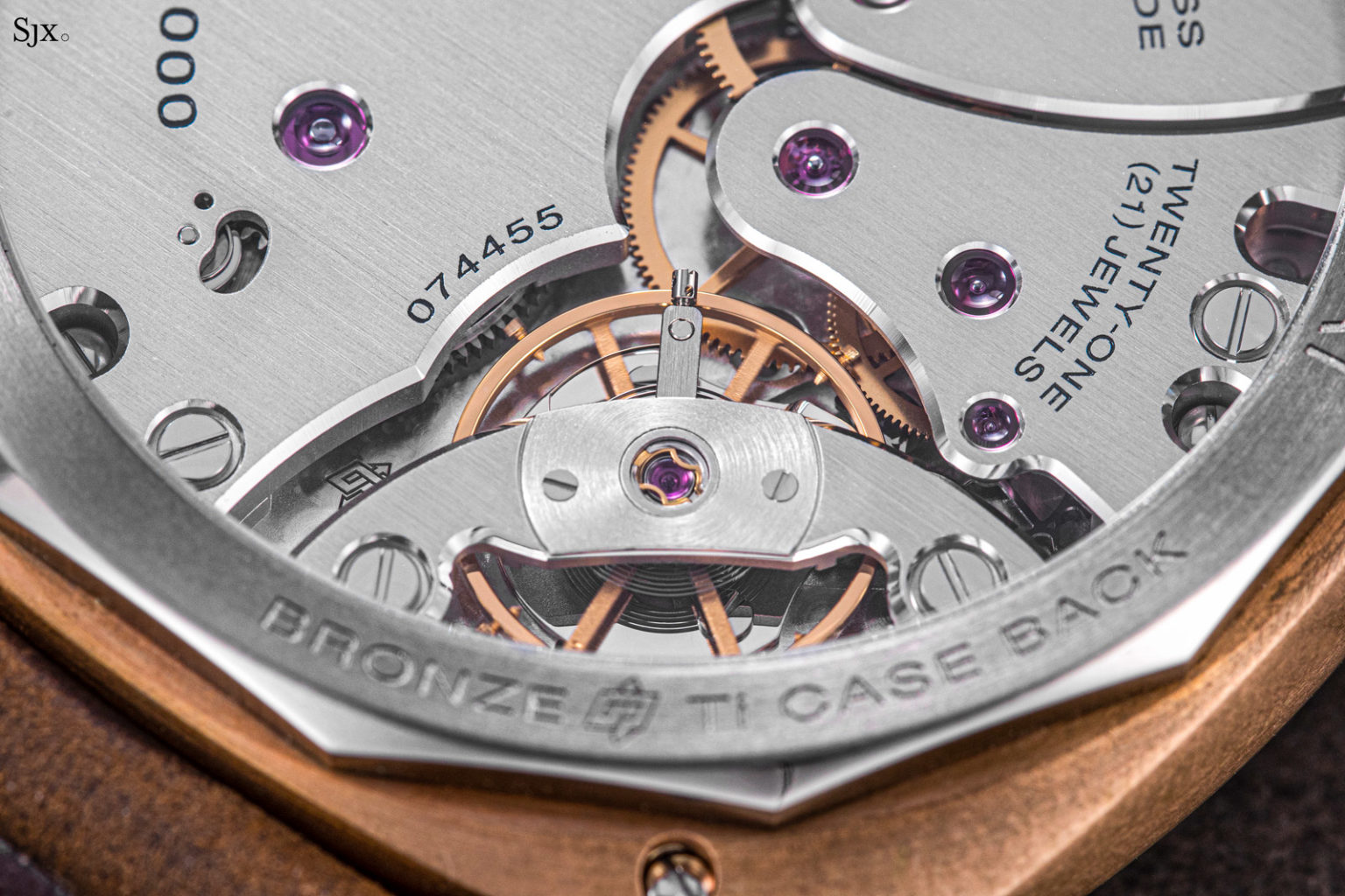 Hands On: Panerai Radiomir Bronzo PAM00760 | SJX Watches