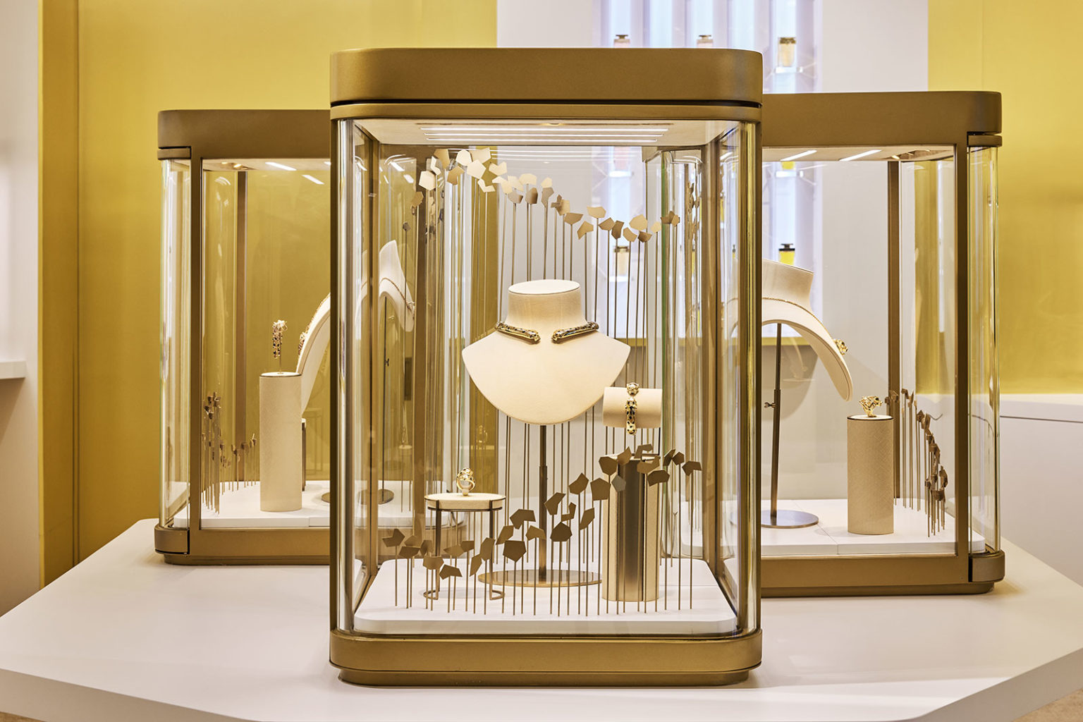 Cartier Announces ‘Into the Wild’ Exhibition in Singapore | SJX Watches