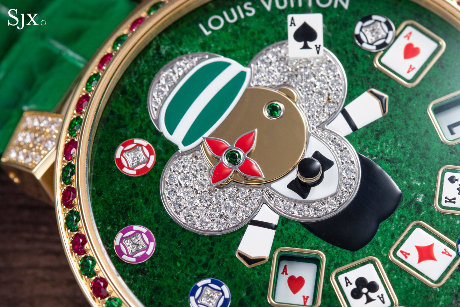 Up Close: Louis Vuitton Tambour Slim Vivienne Jump Hours | SJX Watches
