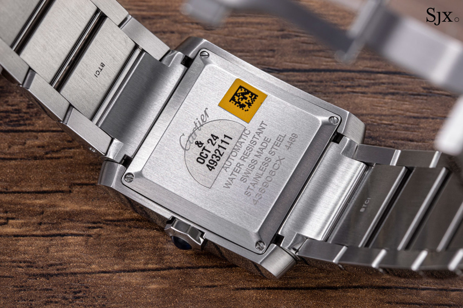 Hands On: The Cartier Tank Francaise | SJX Watches