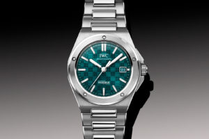 Up Close: The IWC Ingenieur 40 | SJX Watches