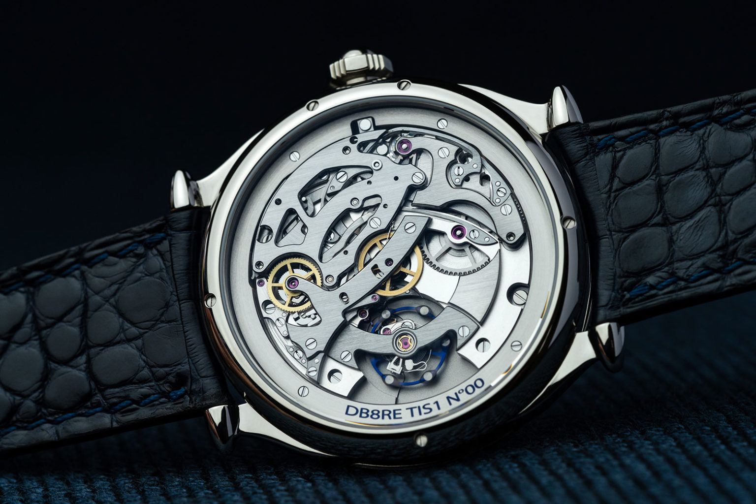 De Bethune Introduces the DB Eight | SJX Watches