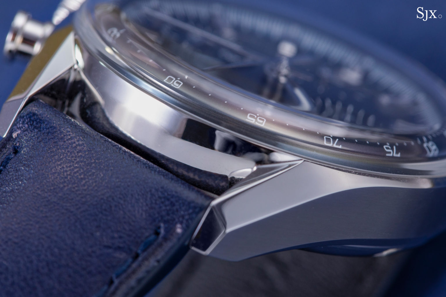 Hands On: TAG Heuer Carrera Chronograph “Glassbox” | SJX Watches