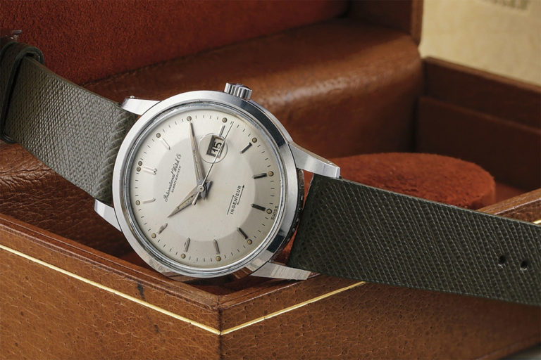 Up Close: The IWC Ingenieur 40 | SJX Watches