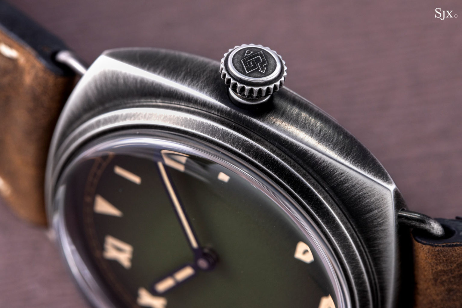 Hands On: Panerai Radiomir “Otto Giorni” PAM01347, PAM01348 and ...
