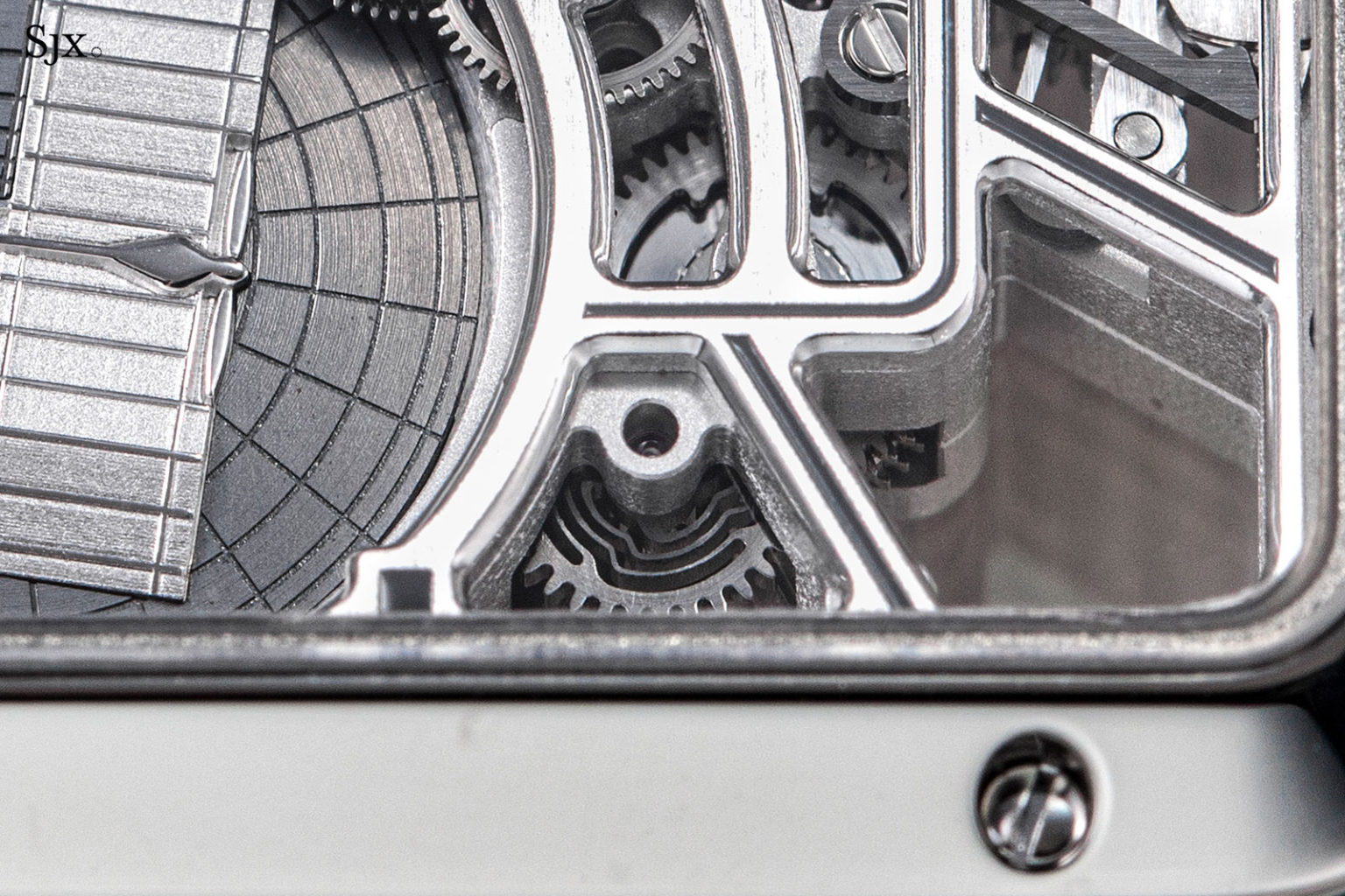 Review: Cartier Santos Dumont Skeleton Micro-Rotor | SJX Watches