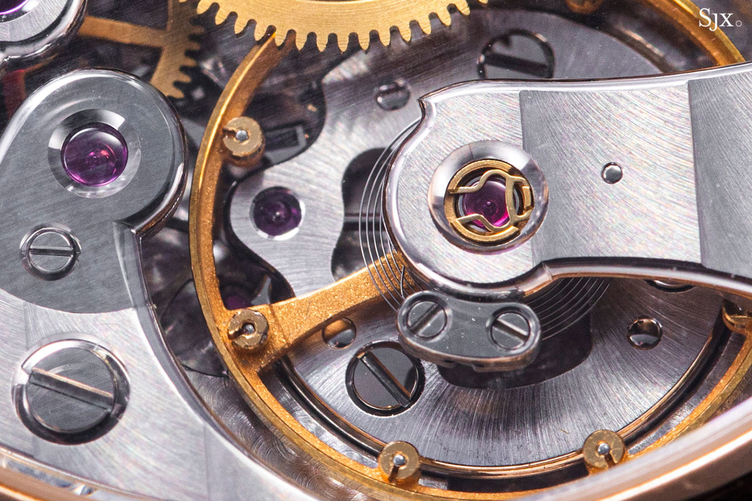 Hands On: Philippe Dufour Simplicity Prototype No. 000 in Pink Gold ...