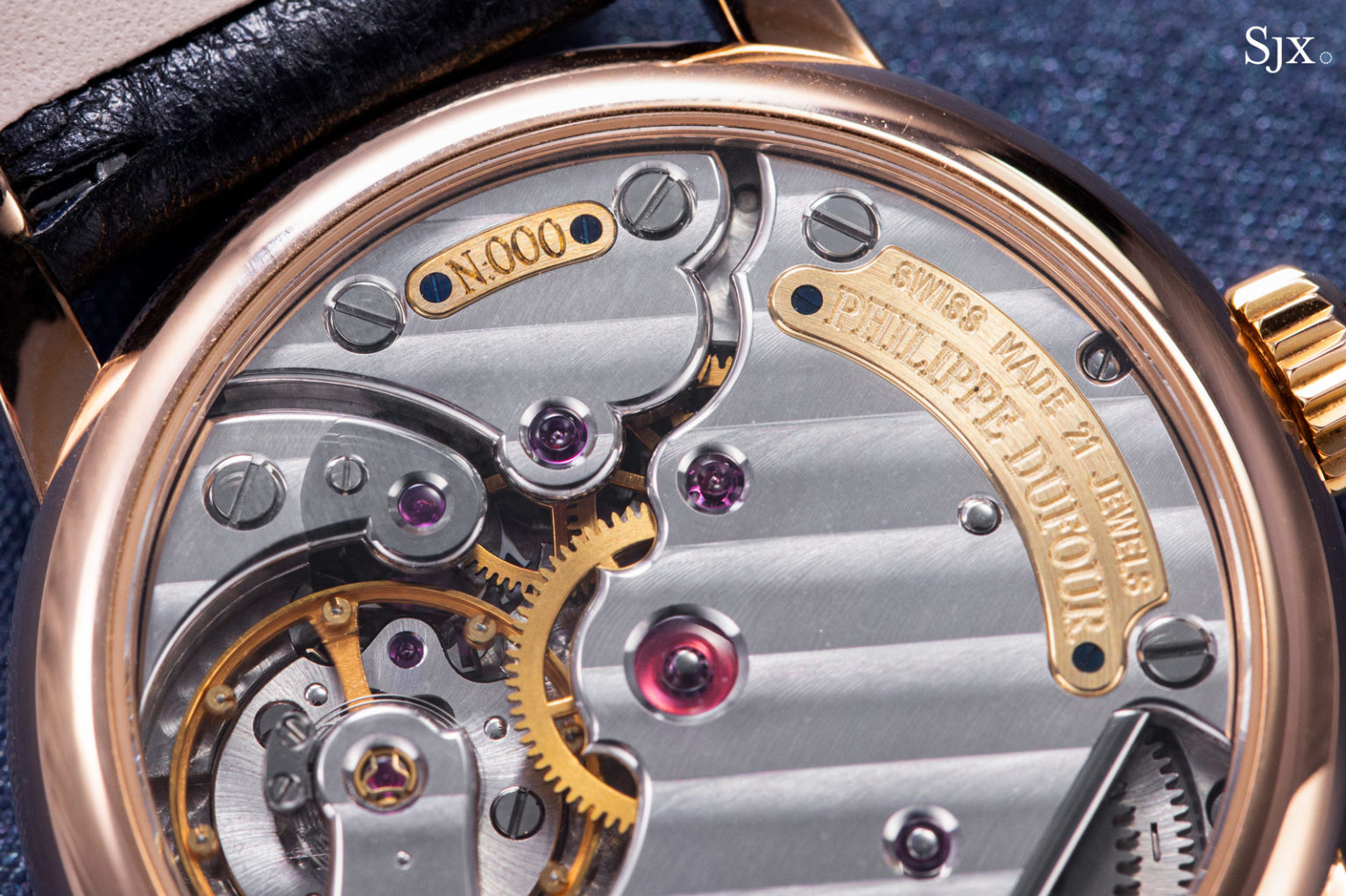 Hands On: Philippe Dufour Simplicity Prototype No. 000 in Pink Gold ...