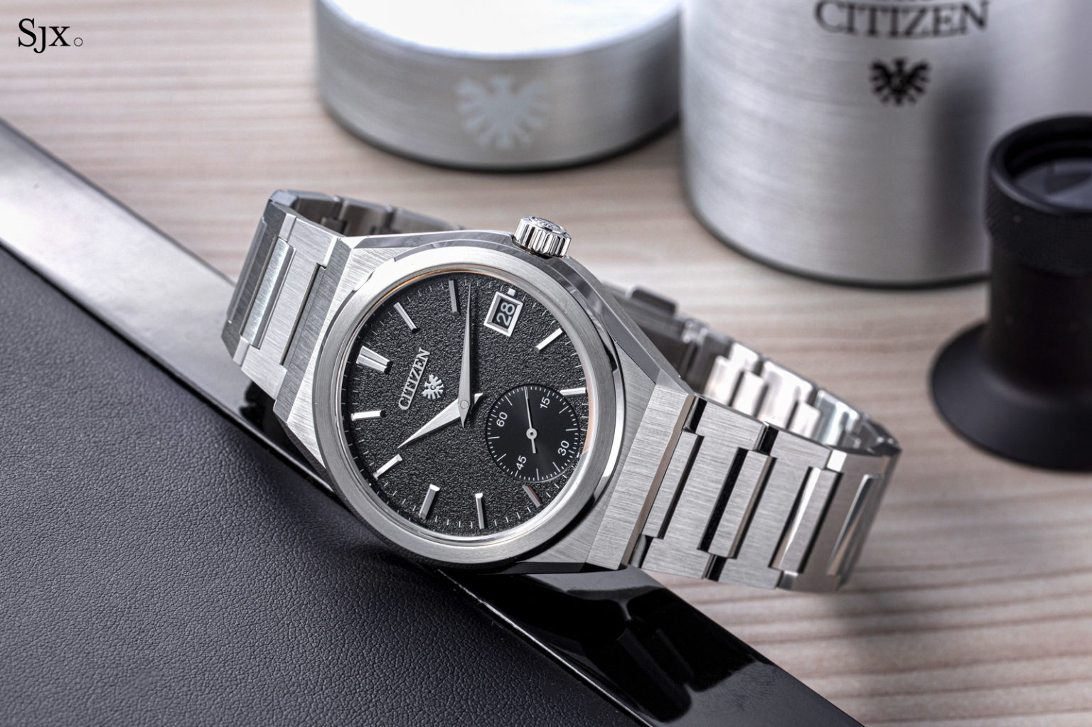 Up Close: Citizen Caliber 0210 “The Citizen” | SJX Watches