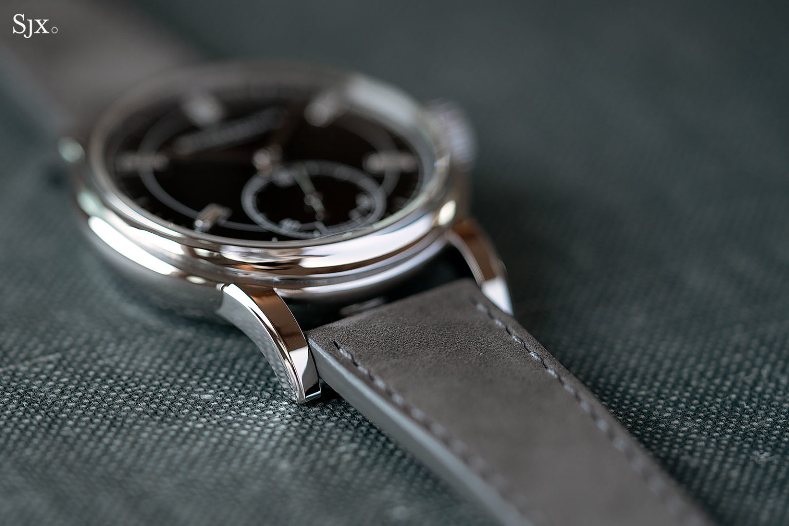 Hands On: Rexhep Rexhepi Chronomètre Contemporain II Diamant | SJX Watches