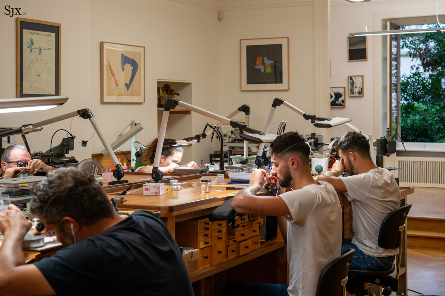 Inside Akrivia – Artisanal Manufacturing in Geneva | SJX Watches