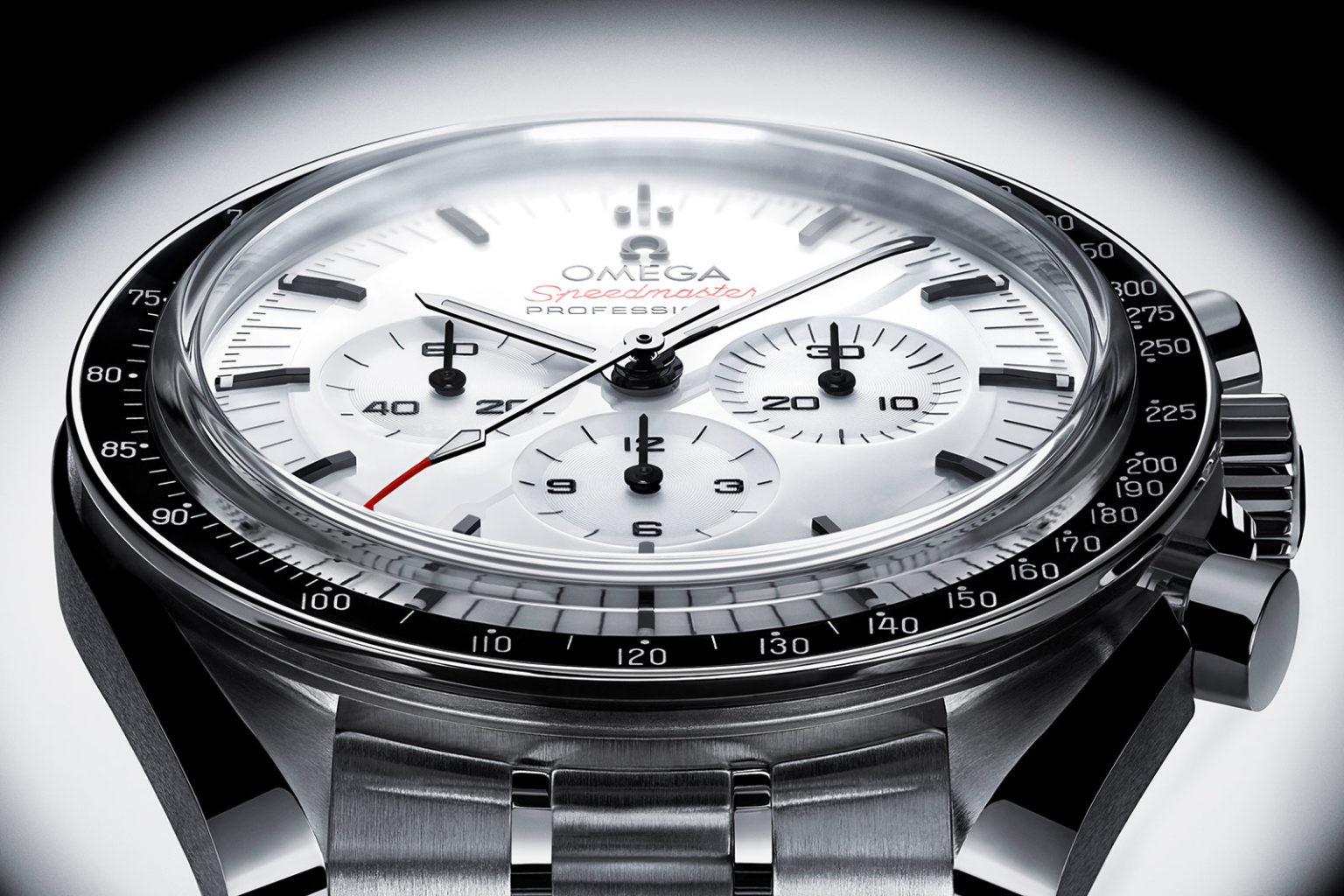 Omega Introduces Speedmaster Moonwatch with a White Lacquer Dial | SJX ...