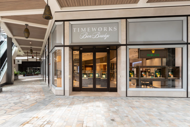 Interview: Lisa Bridge, CEO of Ben Bridge Jeweler | SJX Watches