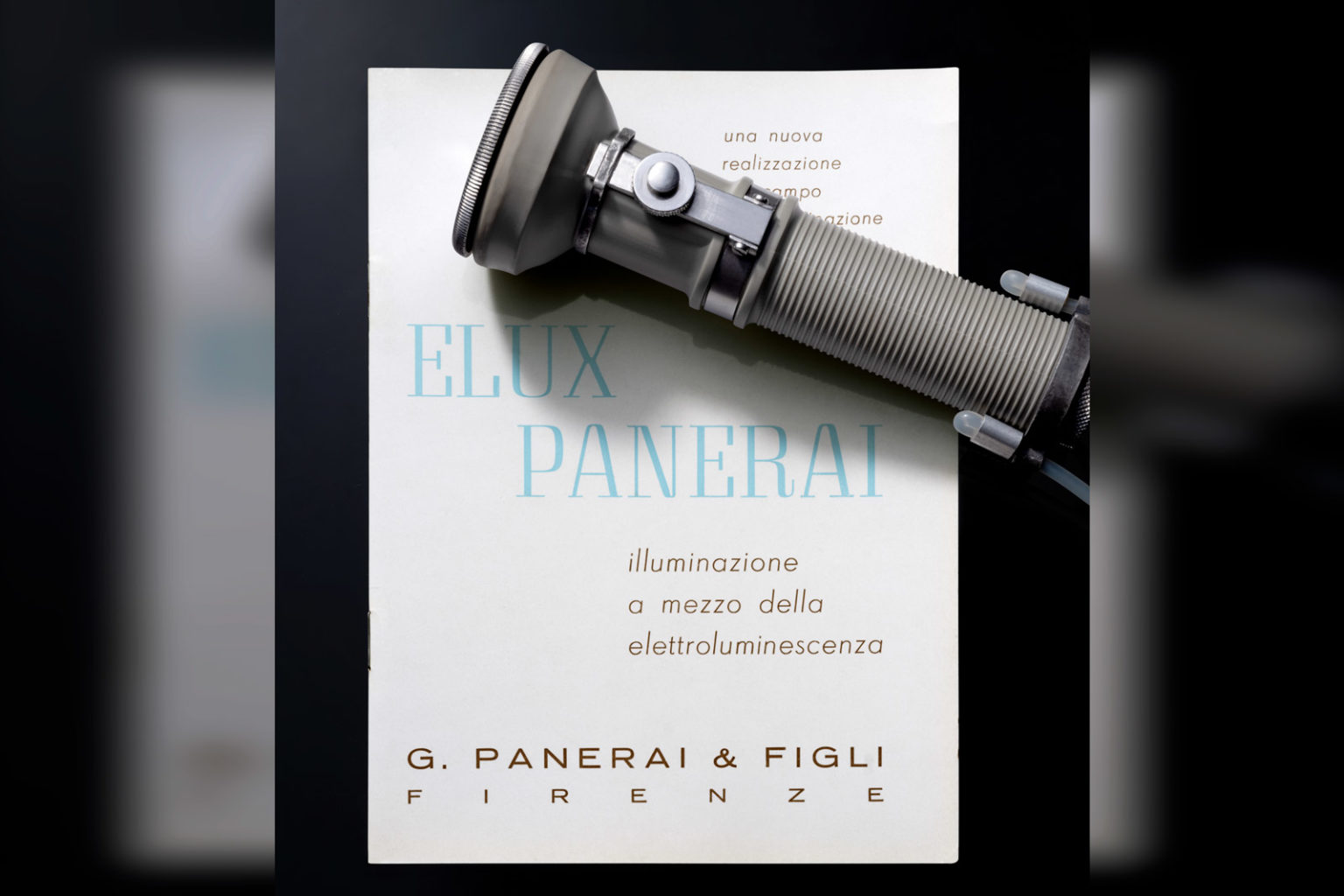 Panerai Introduces the Self-Illuminating Submersible Elux PAM01800 ...