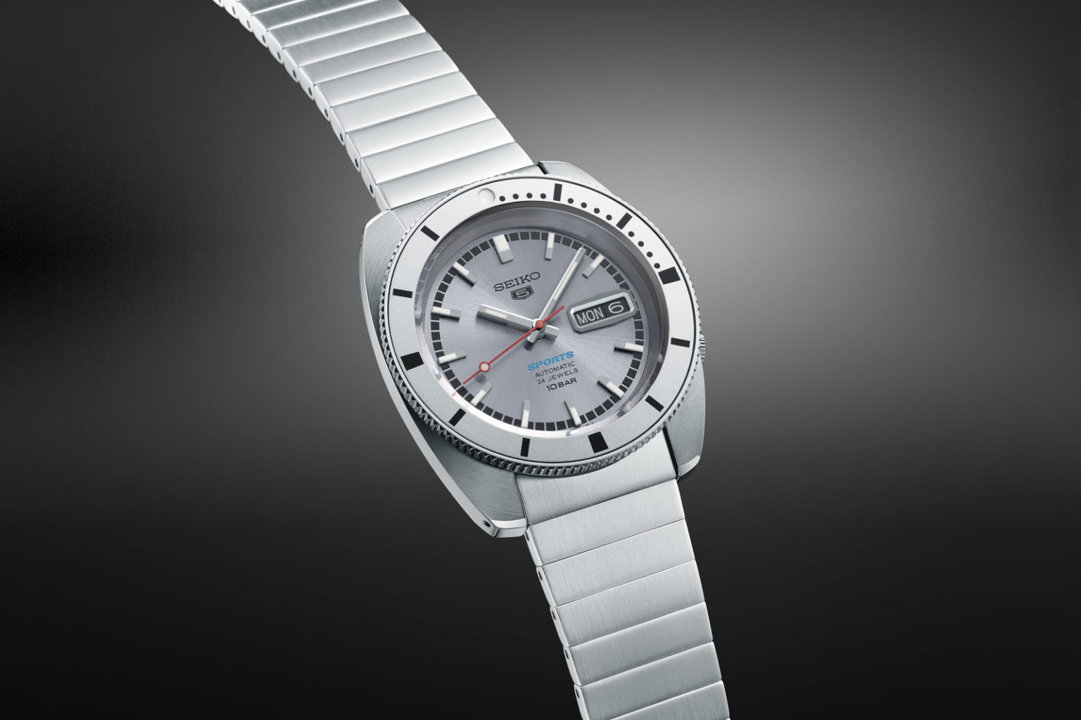 Reviving the Seiko 5 Sports “Kamen Rider” | SJX Watches