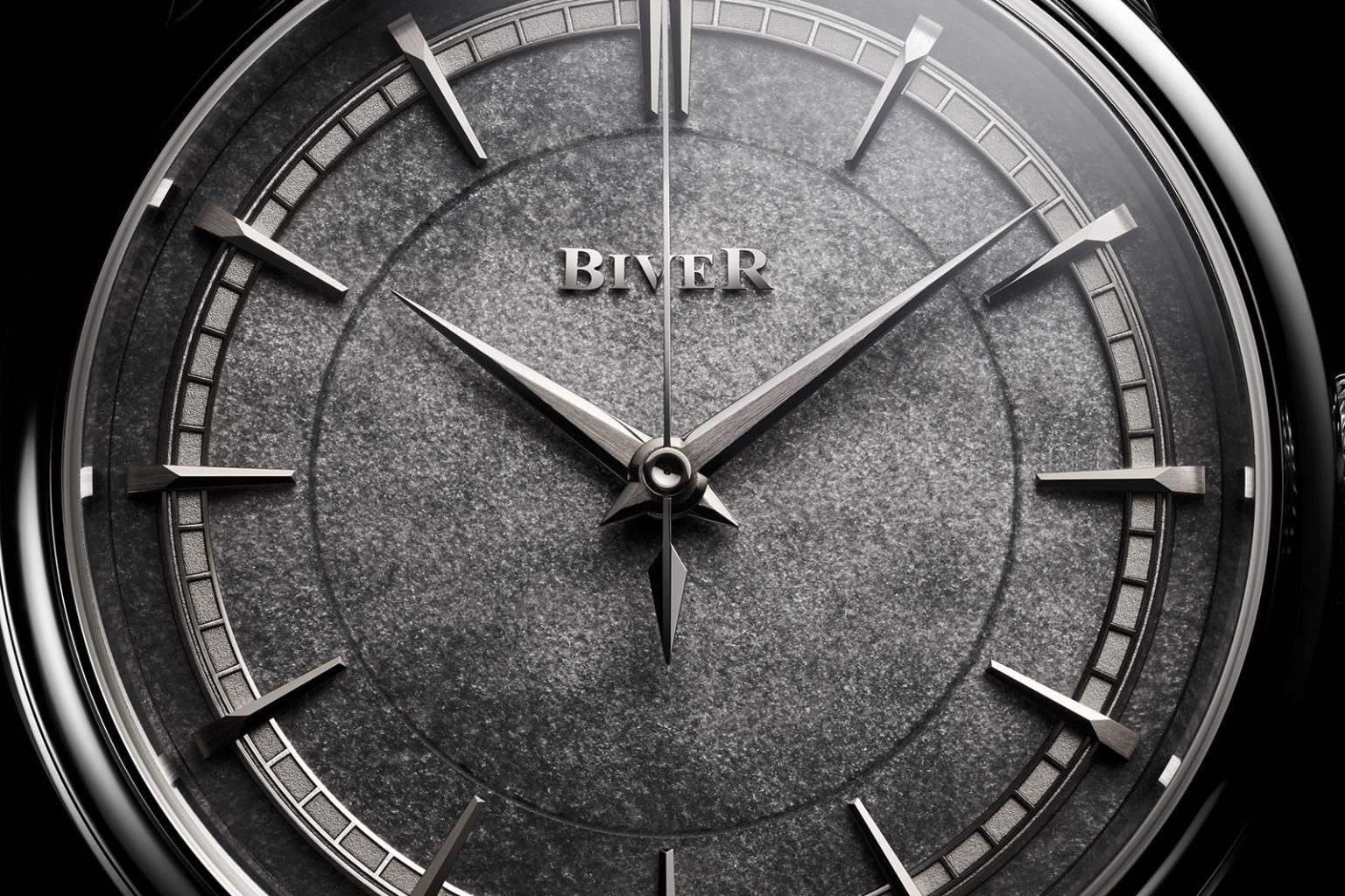 Biver Debuts a Most Sophisticated Micro-Rotor Calibre | SJX Watches