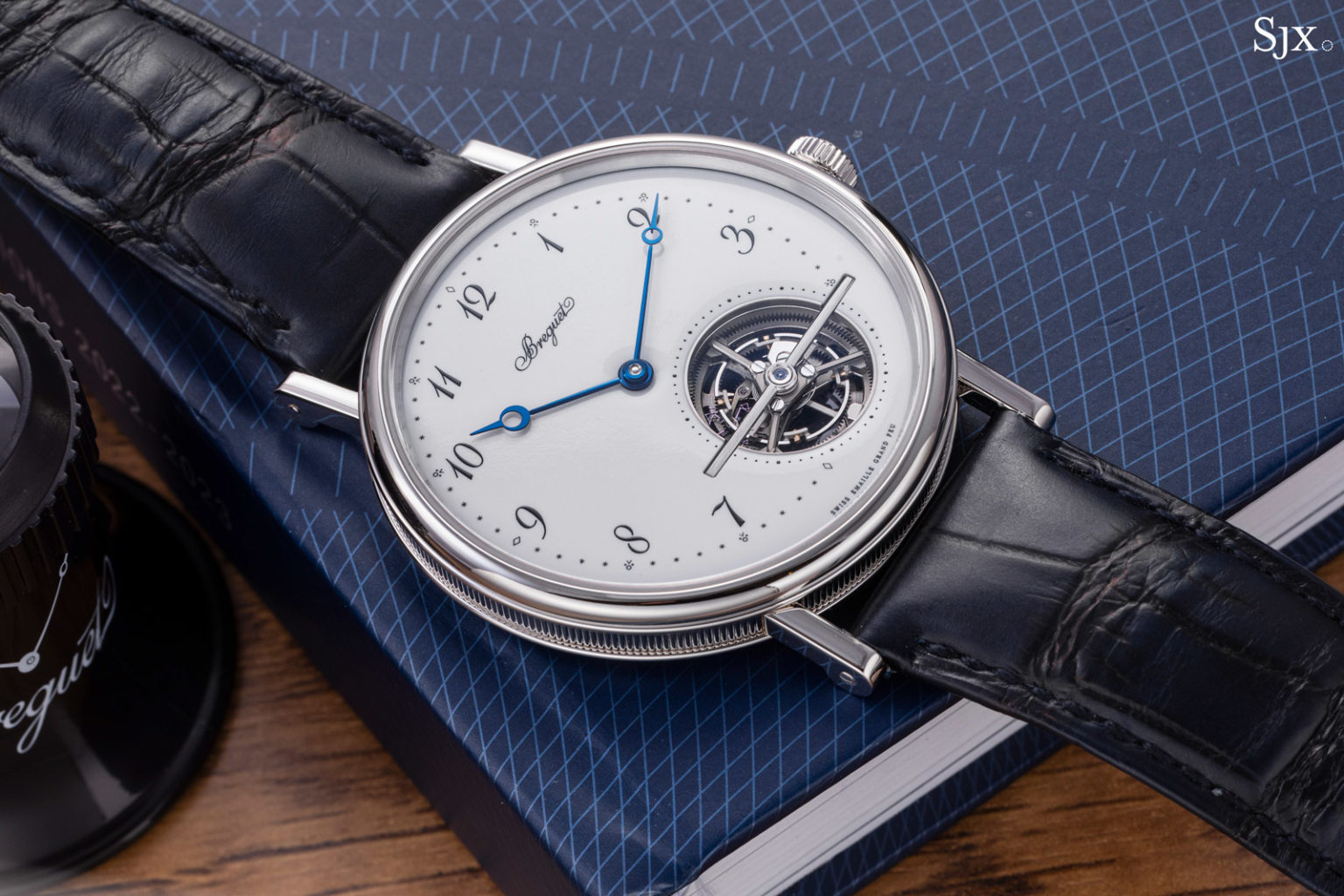 Up Close: Breguet Tourbillon Extra-Plat 5367 | SJX Watches