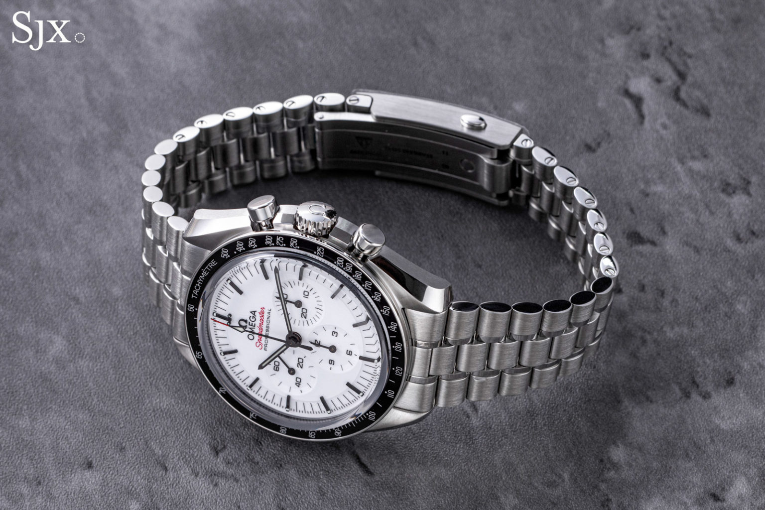 In-Depth: Omega Speedmaster Moonwatch with White Lacquer Dial | SJX Watches