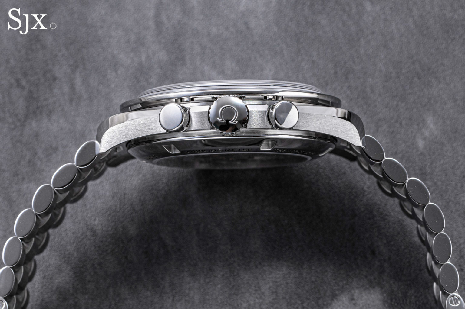 In-Depth: Omega Speedmaster Moonwatch with White Lacquer Dial | SJX Watches