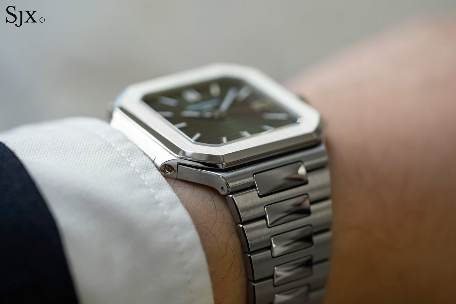 Hands On: Patek Philippe Cubitus Ref. 5821 and Ref. 5822P | SJX Watches