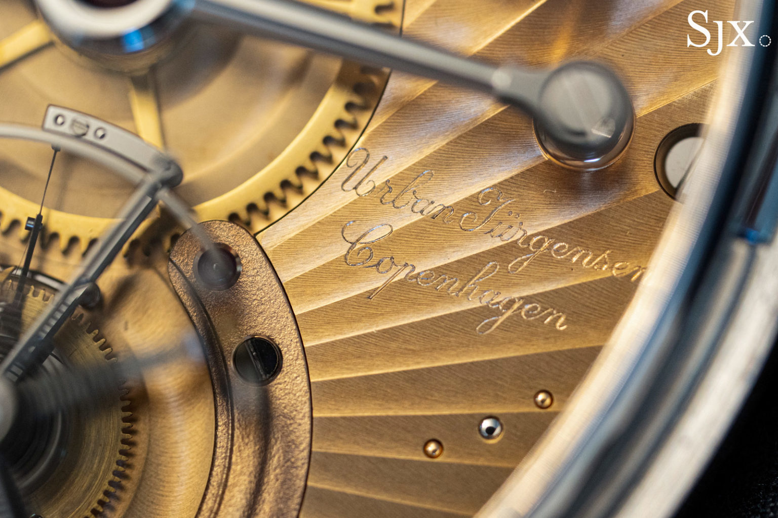 Hands On: Urban Jürgensen and Derek Pratt Oval Pocket Watch | SJX Watches