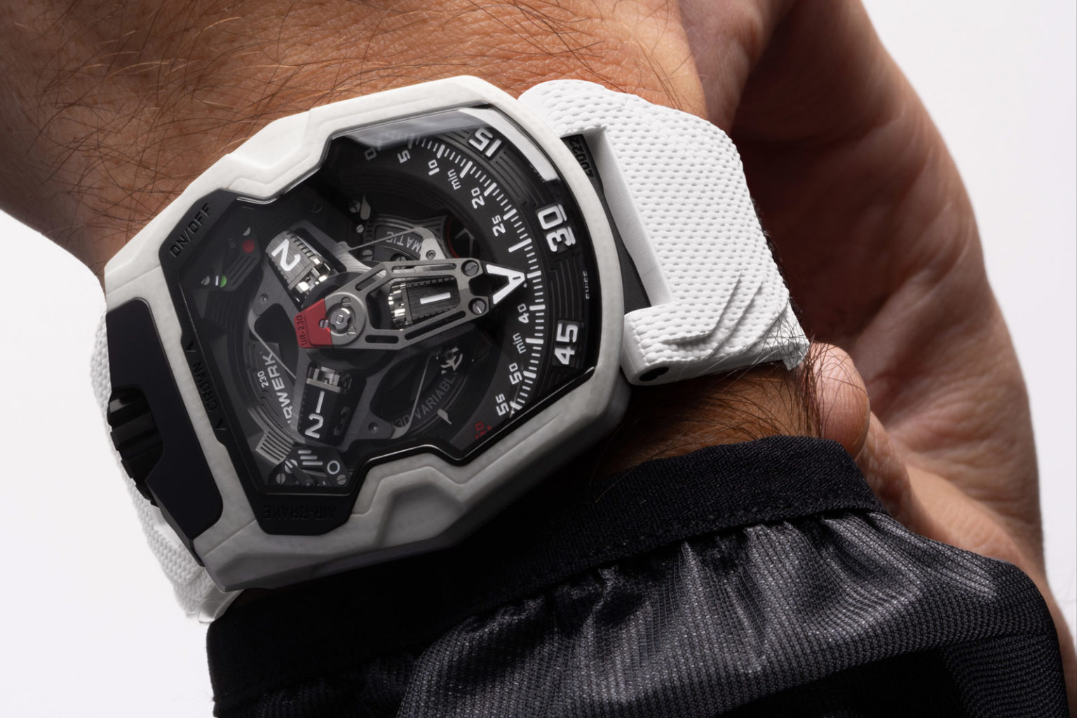 The Urwerk UR-230 Arrives in White Ceramic Composite | SJX Watches