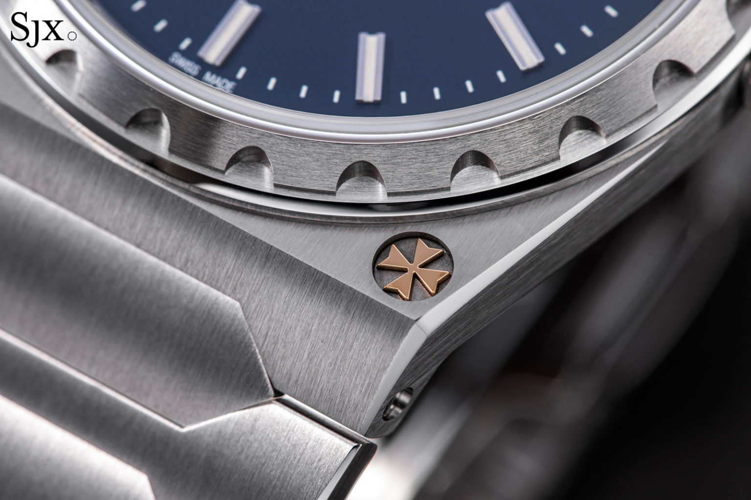 Review: Vacheron Constantin Historiques 222 in Steel | SJX Watches