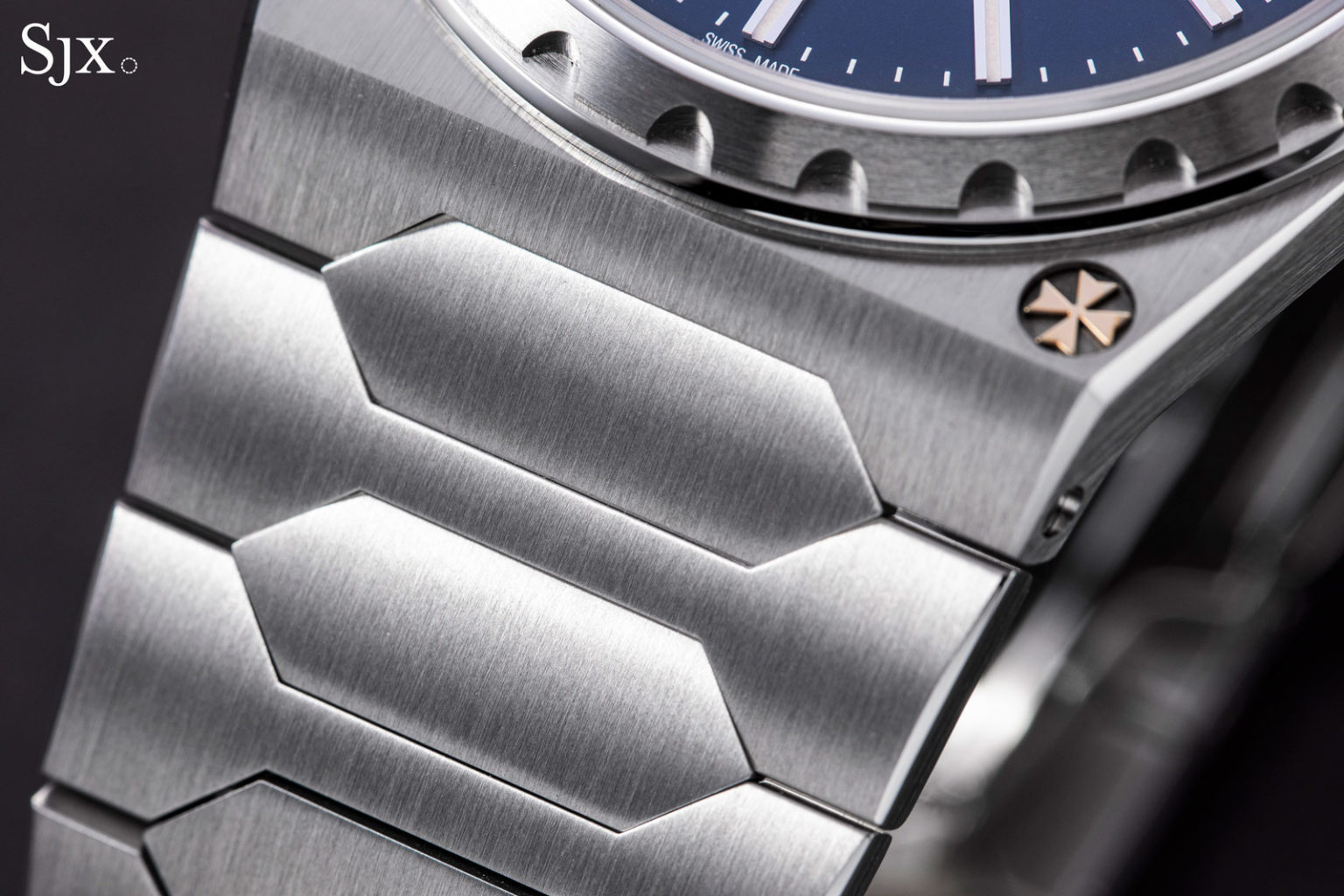 Review: Vacheron Constantin Historiques 222 in Steel | SJX Watches