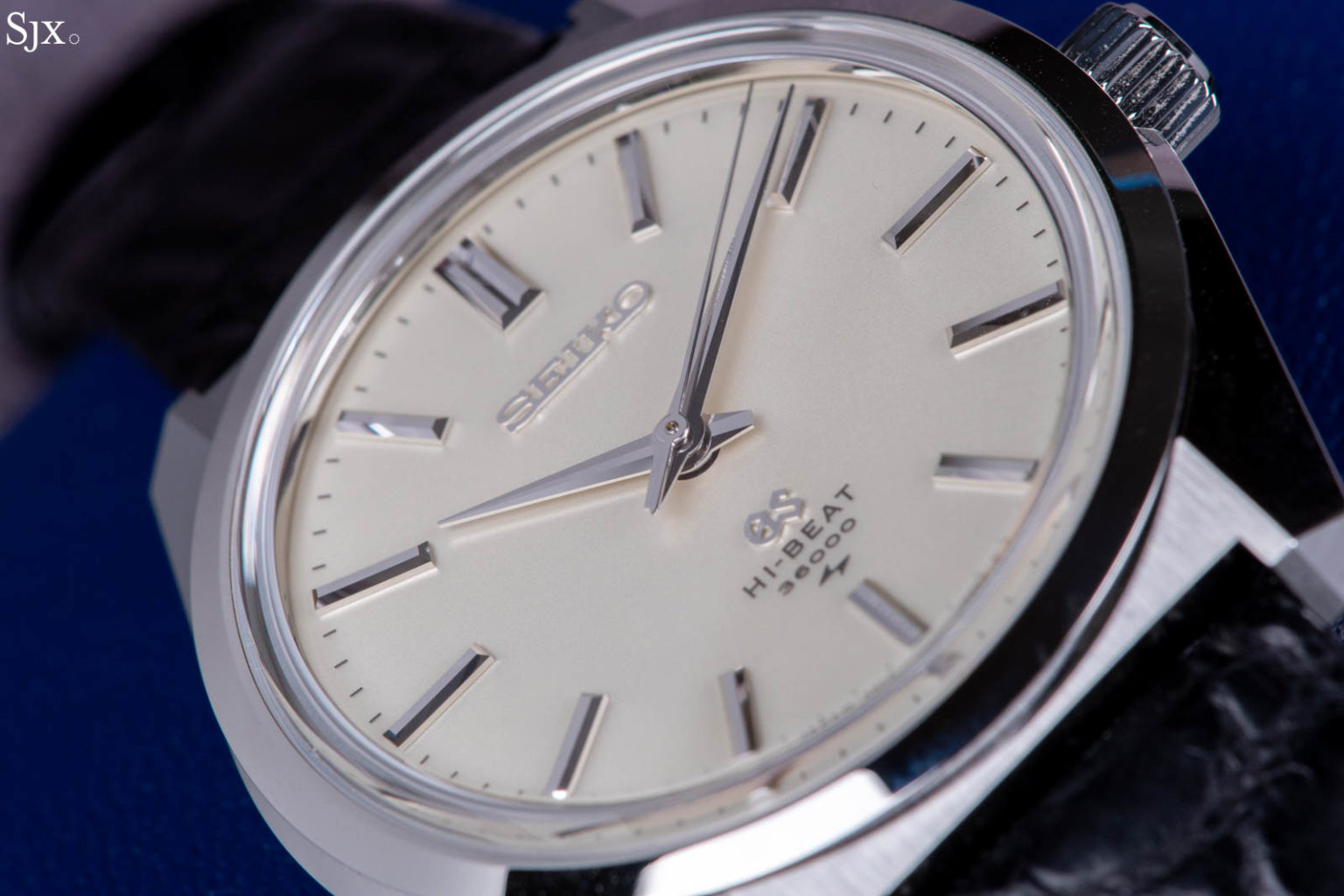 Review: Grand Seiko Heritage Collection 45GS SLGW005 | SJX Watches