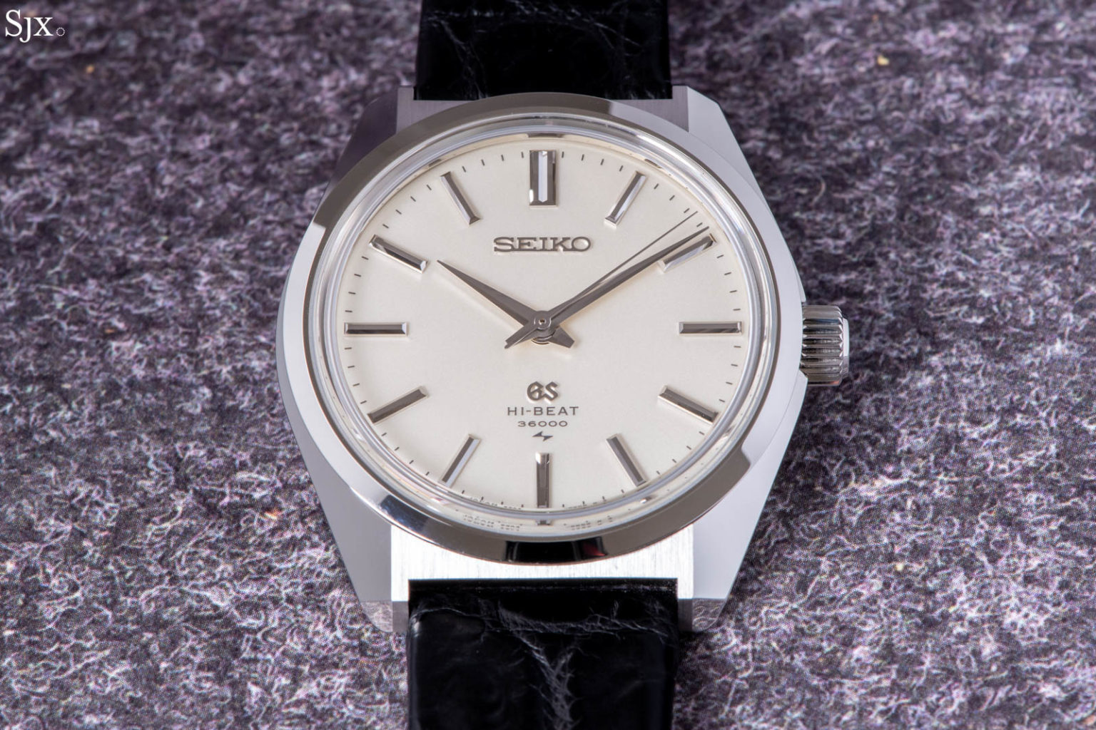 Review: Grand Seiko Heritage Collection 45GS SLGW005 | SJX Watches