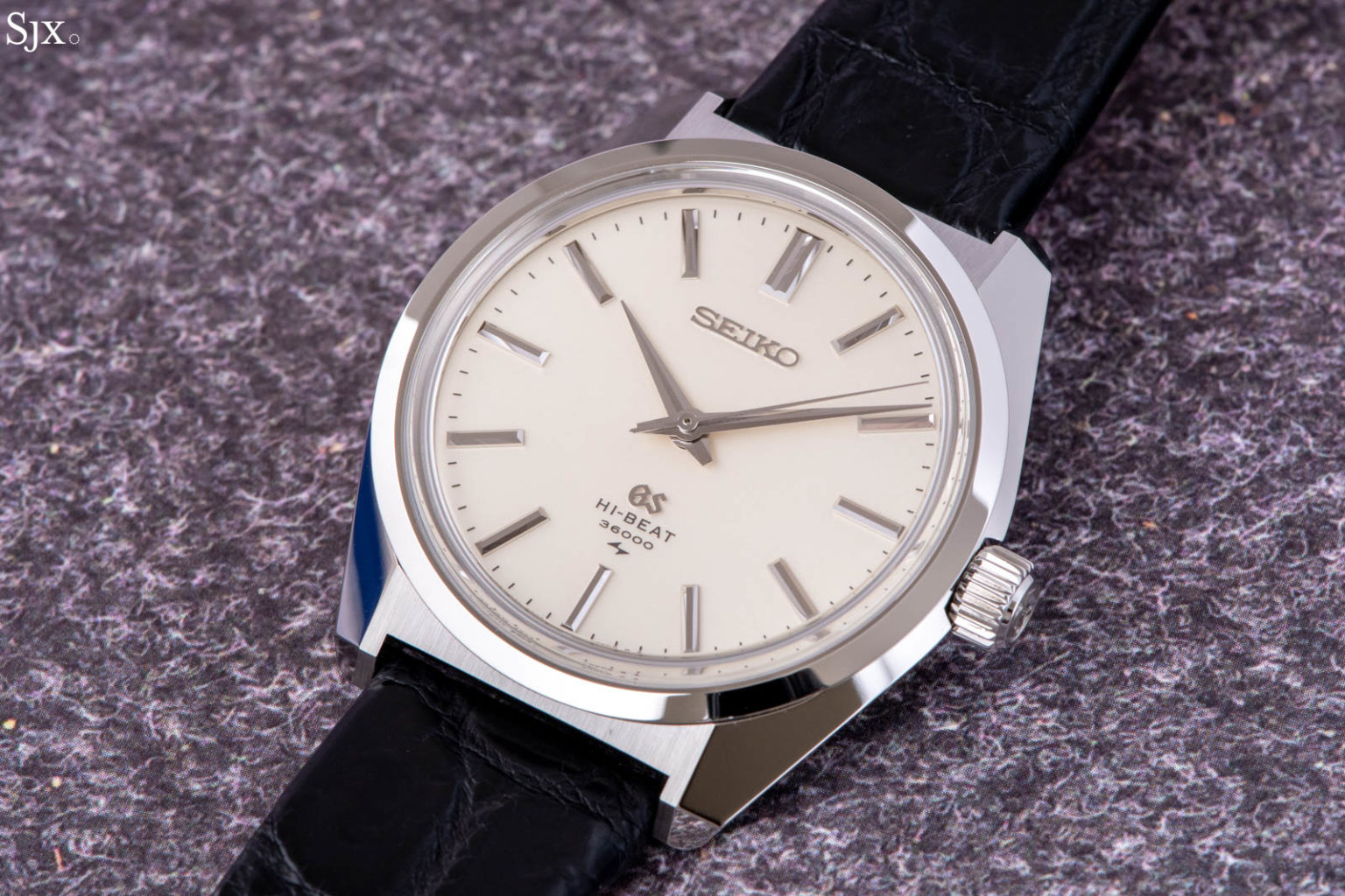 Review: Grand Seiko Heritage Collection 45GS SLGW005 | SJX Watches